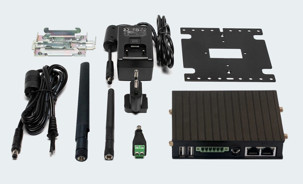 IOT-GATE-IMX8 evaluation kit – Compulab Webshop